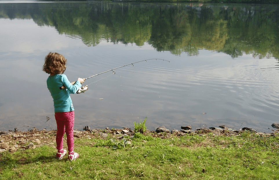 The Ultimate Guide to Taking Your Kids Fishing - Thrillfishing.com
